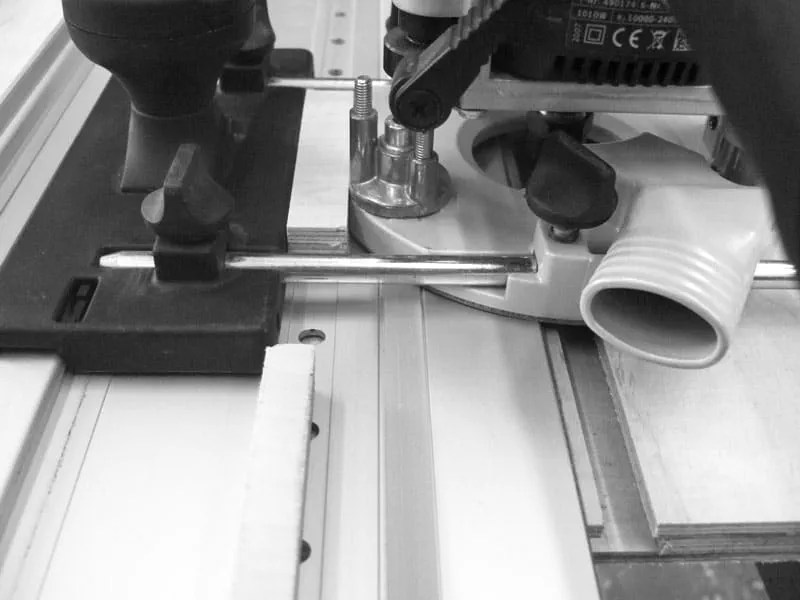 Guide to routing an ellipse using a router, without a CNC machine